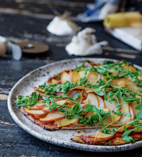 PHASE 2 BBQ CHICKEN AND APPLE MEATZA